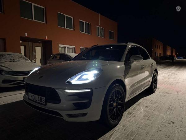 Balts Porsche Macan 2018 Kauņa, ar dzinēja tilpumu 3.00 L un nobraukumu 140 tūkst. km par 34500 €, foto 3 vietnē AUTOMOTO.COM.LV