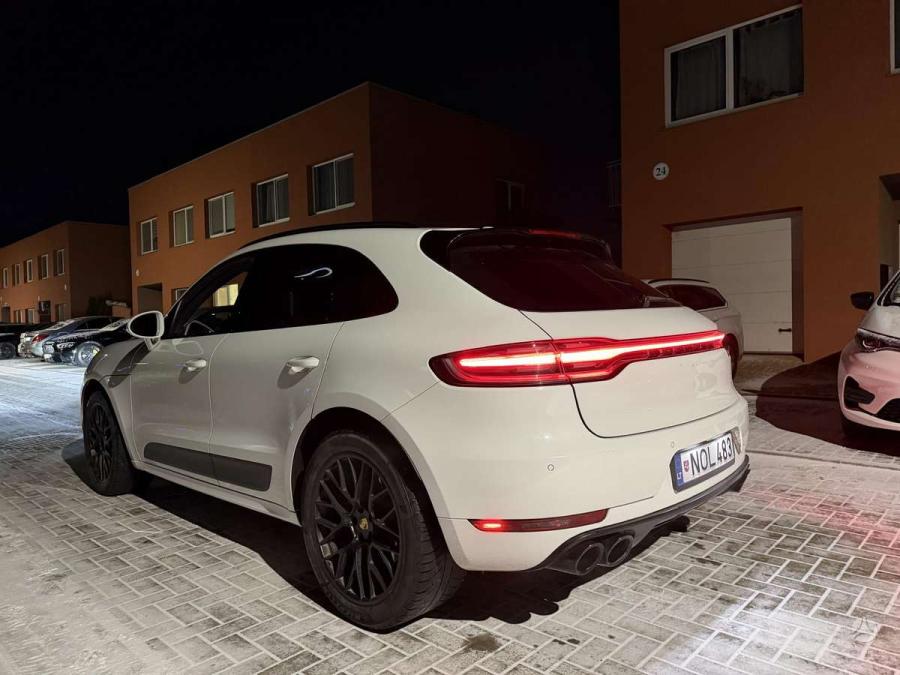 Balts Porsche Macan 2018 Kauņa, ar dzinēja tilpumu 3.00 L un nobraukumu 140 tūkst. km par 34500 €, foto 4 vietnē AUTOMOTO.COM.LV