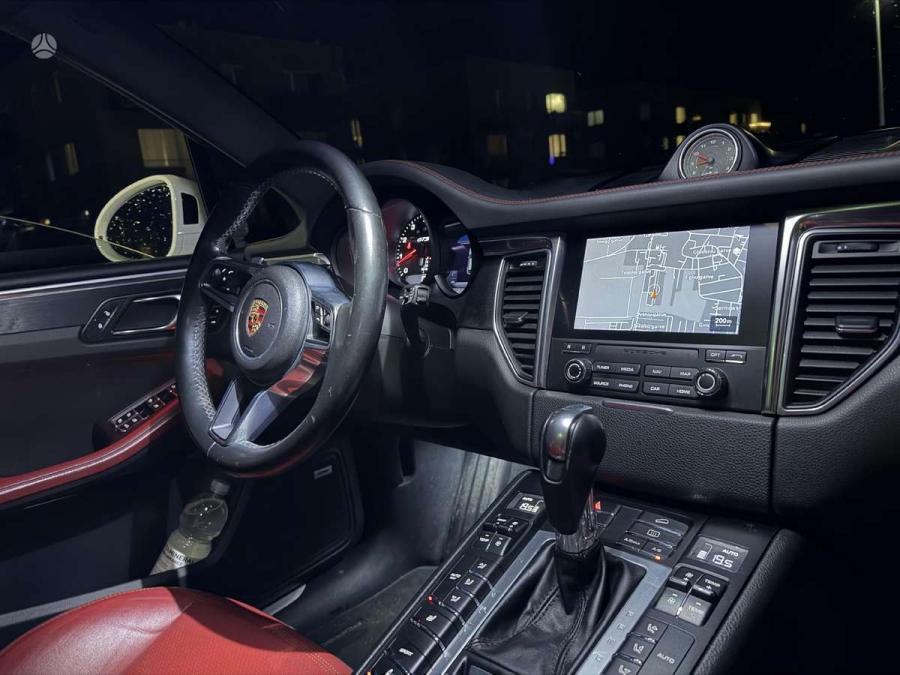Balts Porsche Macan 2018 Kauņa, ar dzinēja tilpumu 3.00 L un nobraukumu 140 tūkst. km par 34500 €, foto 6 vietnē AUTOMOTO.COM.LV