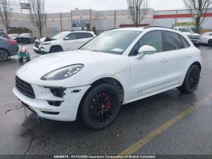 White Porsche Macan 2018 in Alytus, with an engine capacity of 3.00 L and mileage of 44 thousand km for 29800 €, photo  on AUTOMOTO.COM.LV