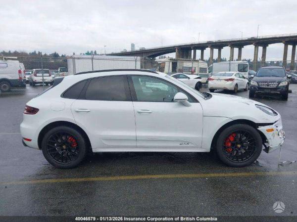Balts Porsche Macan 2018 Alīta, ar dzinēja tilpumu 3.00 L un nobraukumu 44 tūkst. km par 29800 €, foto 5 vietnē AUTOMOTO.COM.LV