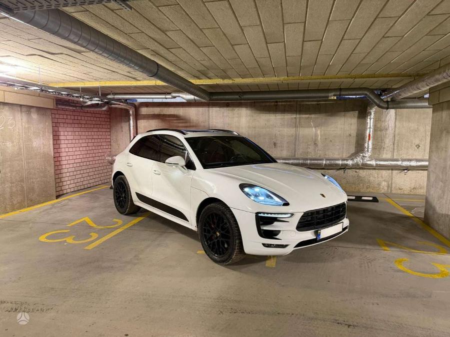 Balts Porsche Macan 2018 Viļņa, ar dzinēja tilpumu 3.00 L un nobraukumu 144 tūkst. km par 23900 €, foto 2 vietnē AUTOMOTO.COM.LV