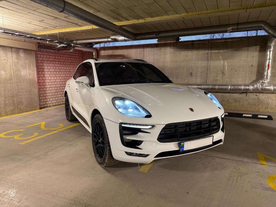 Balts Porsche Macan 2018 Viļņa, ar dzinēja tilpumu 3.00 L un nobraukumu 144 tūkst. km par 23900 €, foto 3 vietnē AUTOMOTO.COM.LV