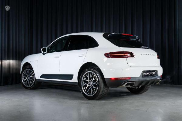 Balts Porsche Macan 2018 Viļņa, ar dzinēja tilpumu 1.98 L un nobraukumu 66 tūkst. km par 28000 €, foto 6 vietnē AUTOMOTO.COM.LV