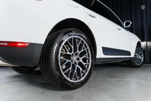 Balts Porsche Macan 2018 Viļņa, ar dzinēja tilpumu 1.98 L un nobraukumu 66 tūkst. km par 28000 €, foto 12 vietnē AUTOMOTO.COM.LV