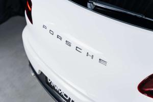 Balts Porsche Macan 2018 Viļņa, ar dzinēja tilpumu 1.98 L un nobraukumu 66 tūkst. km par 28000 €, foto 13 vietnē AUTOMOTO.COM.LV