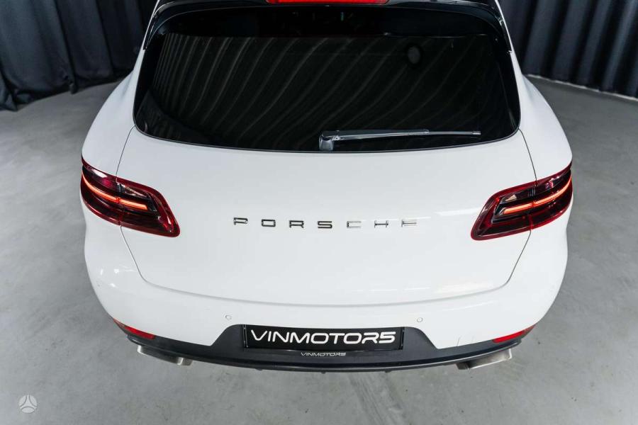 Balts Porsche Macan 2018 Viļņa, ar dzinēja tilpumu 1.98 L un nobraukumu 66 tūkst. km par 28000 €, foto 14 vietnē AUTOMOTO.COM.LV
