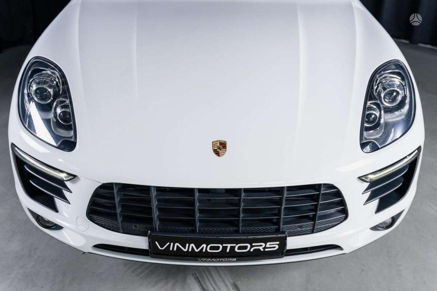 Balts Porsche Macan 2018 Viļņa, ar dzinēja tilpumu 1.98 L un nobraukumu 66 tūkst. km par 28000 €, foto 16 vietnē AUTOMOTO.COM.LV