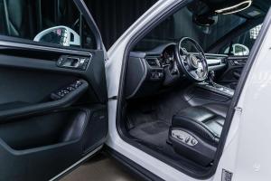 Balts Porsche Macan 2018 Viļņa, ar dzinēja tilpumu 1.98 L un nobraukumu 66 tūkst. km par 28000 €, foto 17 vietnē AUTOMOTO.COM.LV
