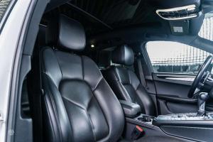 Balts Porsche Macan 2018 Viļņa, ar dzinēja tilpumu 1.98 L un nobraukumu 66 tūkst. km par 28000 €, foto 29 vietnē AUTOMOTO.COM.LV