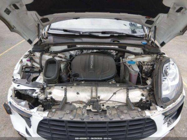 Balts Porsche Macan 2018 Klaipėda, ar dzinēja tilpumu 0.00 L un nobraukumu 72 tūkst. km par 11200 €, foto 10 vietnē AUTOMOTO.COM.LV