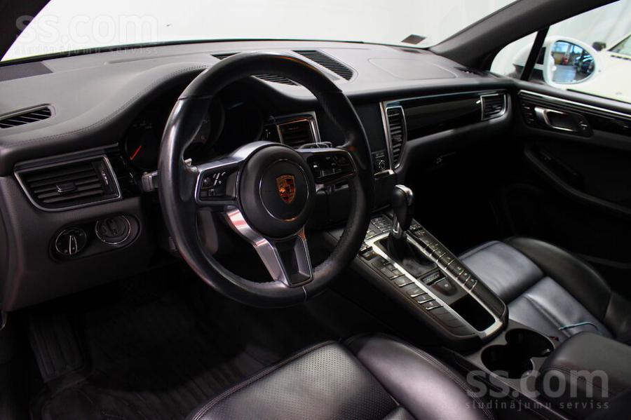 Balts Porsche Macan 2018 Rīga, ar dzinēja tilpumu 3.00 L un nobraukumu 115 tūkst. km par 45000 €, foto 13 vietnē AUTOMOTO.COM.LV