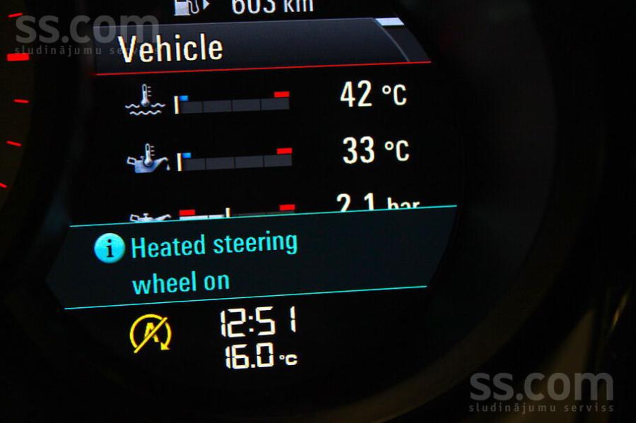 Balts Porsche Macan 2018 Rīga, ar dzinēja tilpumu 3.00 L un nobraukumu 115 tūkst. km par 45000 €, foto 14 vietnē AUTOMOTO.COM.LV
