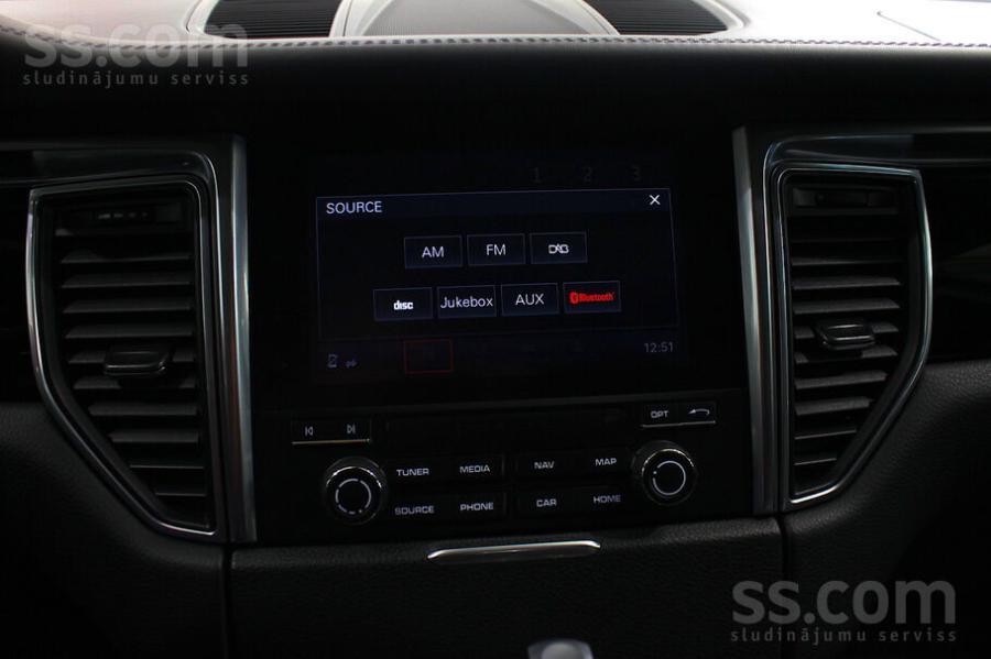 Balts Porsche Macan 2018 Rīga, ar dzinēja tilpumu 3.00 L un nobraukumu 115 tūkst. km par 45000 €, foto 17 vietnē AUTOMOTO.COM.LV