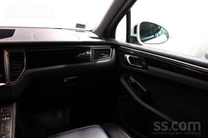 Balts Porsche Macan 2018 Rīga, ar dzinēja tilpumu 3.00 L un nobraukumu 115 tūkst. km par 45000 €, foto 28 vietnē AUTOMOTO.COM.LV
