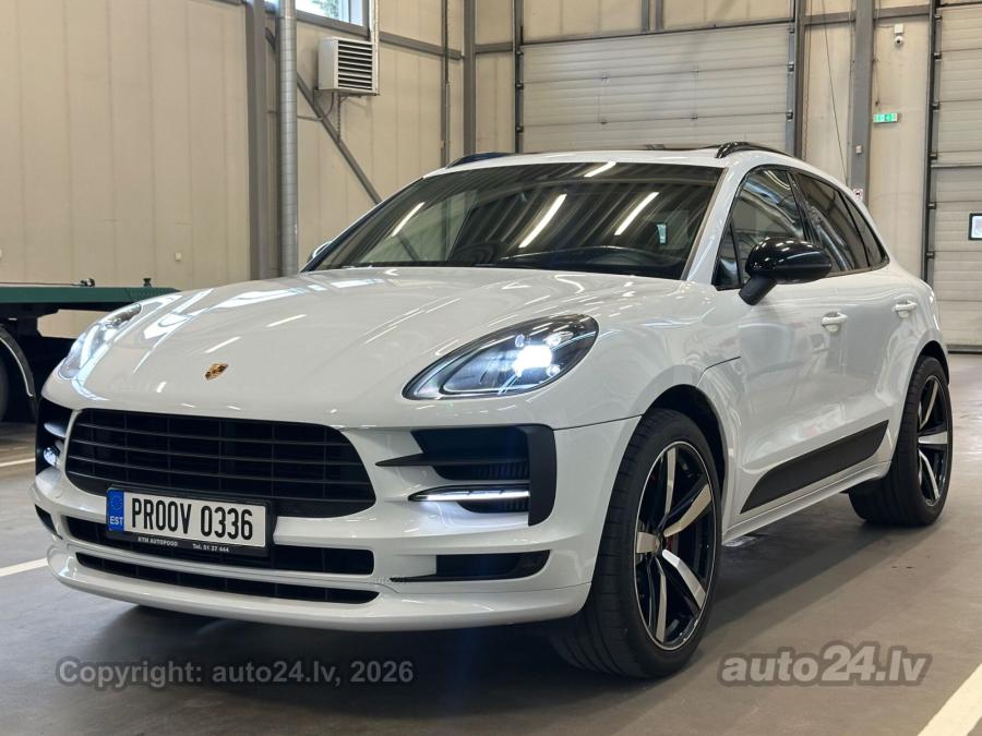 White Porsche Macan 2019 in Tartu, with an engine capacity of 3.00 L and mileage of 108 thousand km for 49950 €, photo 1 on AUTOMOTO.COM.LV