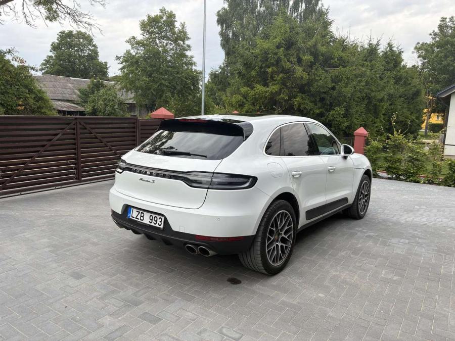 Белый Порше Масан 2019 в Шяуляй, объемом двигателя 3.00 л и пробегом 127 тыс. км за 33000 €, фото 6 на AUTOMOTO.COM.LV
