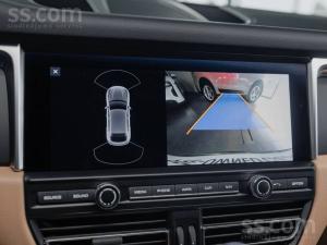 Balts Porsche Macan 2020 Rīga, ar dzinēja tilpumu 2.00 L un nobraukumu 72 tūkst. km par 37900 €, foto 26 vietnē AUTOMOTO.COM.LV