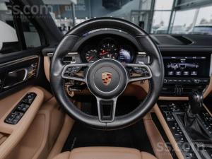 Balts Porsche Macan 2020 Rīga, ar dzinēja tilpumu 2.00 L un nobraukumu 72 tūkst. km par 37900 €, foto 36 vietnē AUTOMOTO.COM.LV