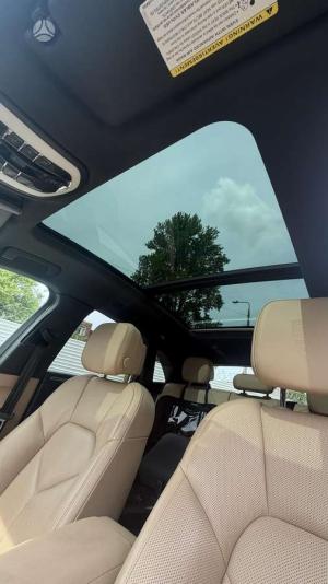 Balts Porsche Macan 2020 Rīga, ar dzinēja tilpumu 2.89 L un nobraukumu 87 tūkst. km par 42000 €, foto 9 vietnē AUTOMOTO.COM.LV