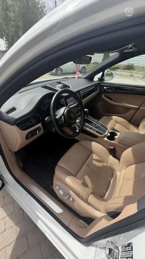 Balts Porsche Macan 2020 Rīga, ar dzinēja tilpumu 2.89 L un nobraukumu 87 tūkst. km par 42000 €, foto 10 vietnē AUTOMOTO.COM.LV