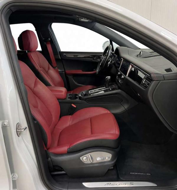 Balts Porsche Macan 2020 Kauņa, ar dzinēja tilpumu 3.00 L un nobraukumu 63 tūkst. km par 43000 €, foto 7 vietnē AUTOMOTO.COM.LV