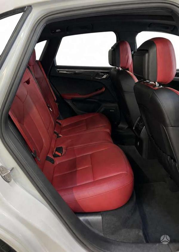 Balts Porsche Macan 2020 Kauņa, ar dzinēja tilpumu 3.00 L un nobraukumu 63 tūkst. km par 43000 €, foto 8 vietnē AUTOMOTO.COM.LV
