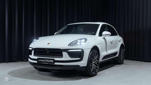 Balts Porsche Macan 2023 Viļņa, ar dzinēja tilpumu 2.00 L un nobraukumu 6 tūkst. km par 48900 €, foto 1 vietnē AUTOMOTO.COM.LV