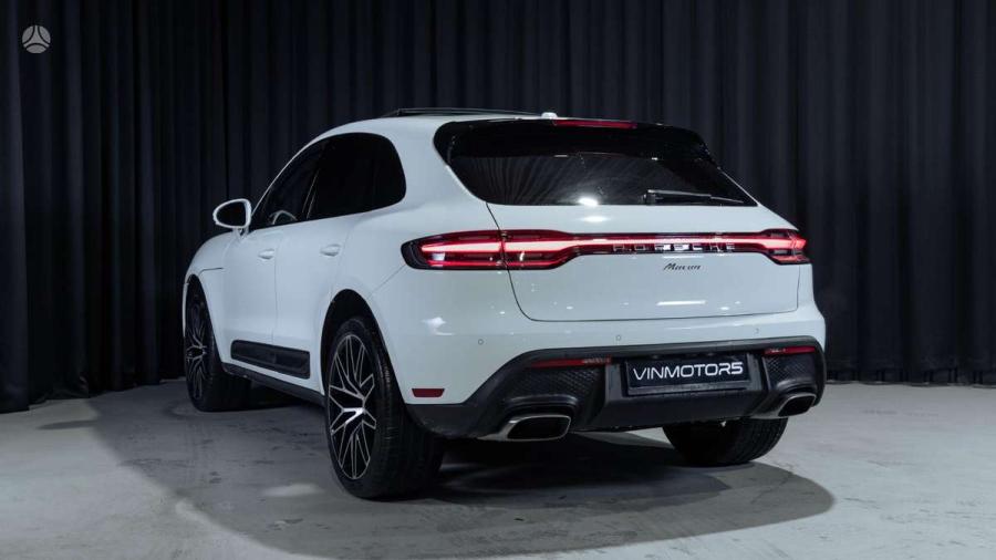 Balts Porsche Macan 2023 Viļņa, ar dzinēja tilpumu 2.00 L un nobraukumu 6 tūkst. km par 48900 €, foto 6 vietnē AUTOMOTO.COM.LV