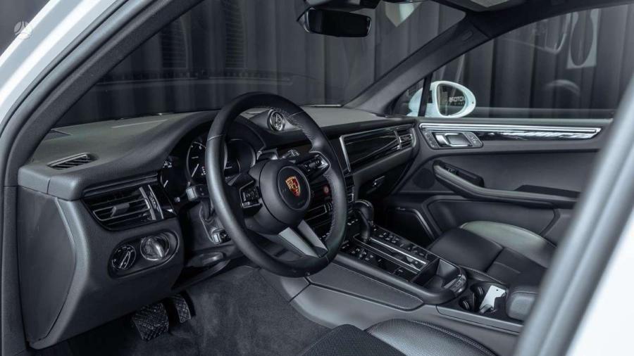 Balts Porsche Macan 2023 Viļņa, ar dzinēja tilpumu 2.00 L un nobraukumu 6 tūkst. km par 48900 €, foto 12 vietnē AUTOMOTO.COM.LV