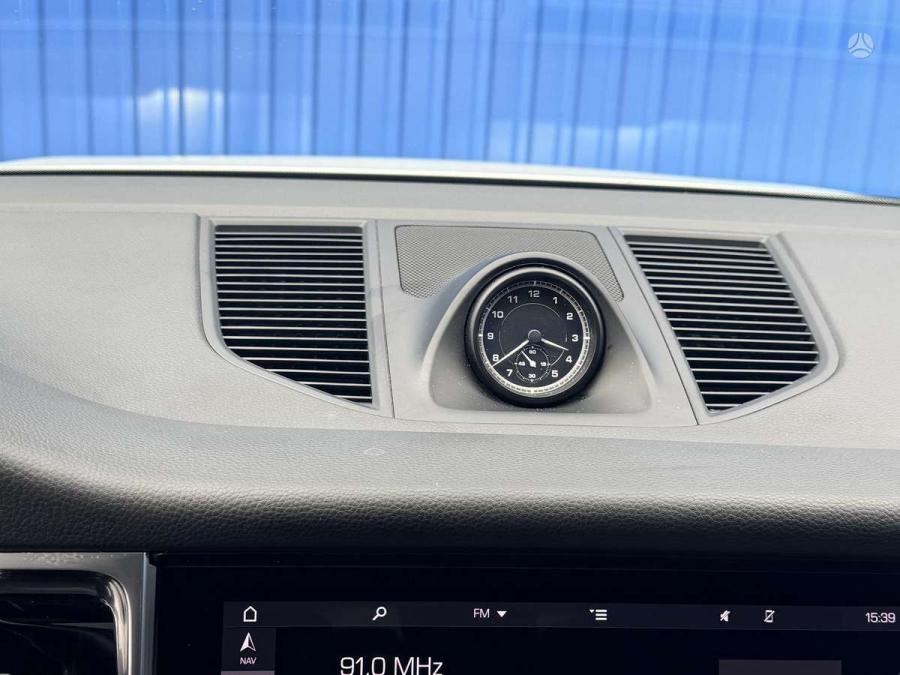 Белый Порше Масан 2023 в Каунас, объемом двигателя 2.89 л и пробегом 56 тыс. км за 54900 €, фото 25 на AUTOMOTO.COM.LV