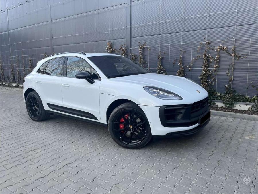 White Porsche Macan 2023 in Klaipeda, with an engine capacity of 2.89 L and mileage of 19 thousand km for 53900 €, photo 10 on AUTOMOTO.COM.LV