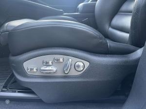 White Porsche Macan 2023 in Klaipeda, with an engine capacity of 2.89 L and mileage of 19 thousand km for 53900 €, photo 19 on AUTOMOTO.COM.LV