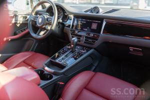 Balts Porsche Macan 2024 Rīga, ar dzinēja tilpumu 2.00 L un nobraukumu 16 tūkst. km par 52000 €, foto 7 vietnē AUTOMOTO.COM.LV