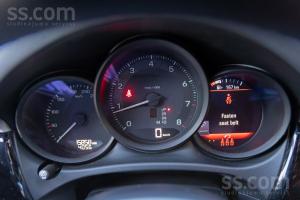 Balts Porsche Macan 2024 Rīga, ar dzinēja tilpumu 2.00 L un nobraukumu 16 tūkst. km par 52000 €, foto 12 vietnē AUTOMOTO.COM.LV