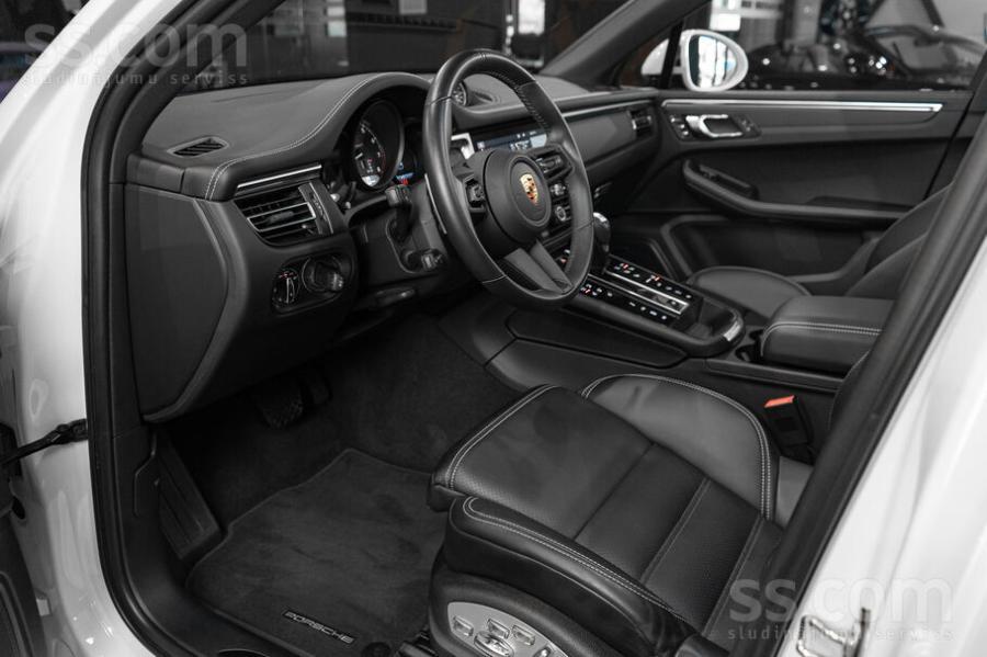 Balts Porsche Macan 2024 Rīga, ar dzinēja tilpumu 3.00 L un nobraukumu 8 tūkst. km par 85000 €, foto 10 vietnē AUTOMOTO.COM.LV