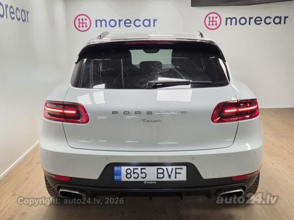 Balts Porsche Macan 2017 Tallina, ar dzinēja tilpumu 2.00 L un nobraukumu 209 tūkst. km par 26900 €, foto 5 vietnē AUTOMOTO.COM.LV