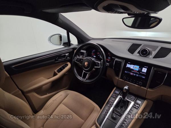 Balts Porsche Macan 2017 Tallina, ar dzinēja tilpumu 2.00 L un nobraukumu 209 tūkst. km par 26900 €, foto 11 vietnē AUTOMOTO.COM.LV