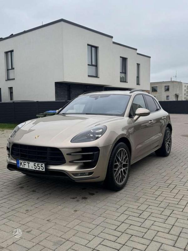 Dzeltens Porsche Macan 2014 Kauņa, ar dzinēja tilpumu 3.60 L un nobraukumu 206 tūkst. km par 23950 €, foto 1 vietnē AUTOMOTO.COM.LV