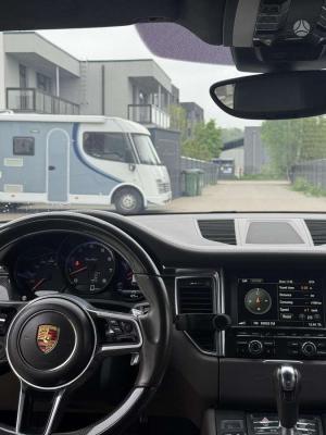 Dzeltens Porsche Macan 2014 Kauņa, ar dzinēja tilpumu 3.60 L un nobraukumu 206 tūkst. km par 23950 €, foto 8 vietnē AUTOMOTO.COM.LV