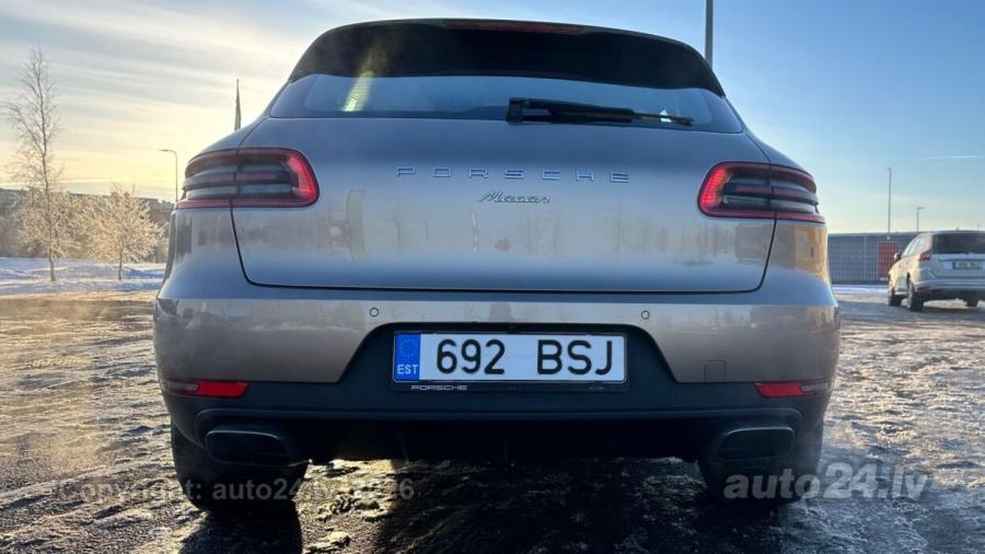 Dzeltens Porsche Macan 2016 Tallina, ar dzinēja tilpumu 2.00 L un nobraukumu 33 tūkst. km par 30000 €, foto 6 vietnē AUTOMOTO.COM.LV