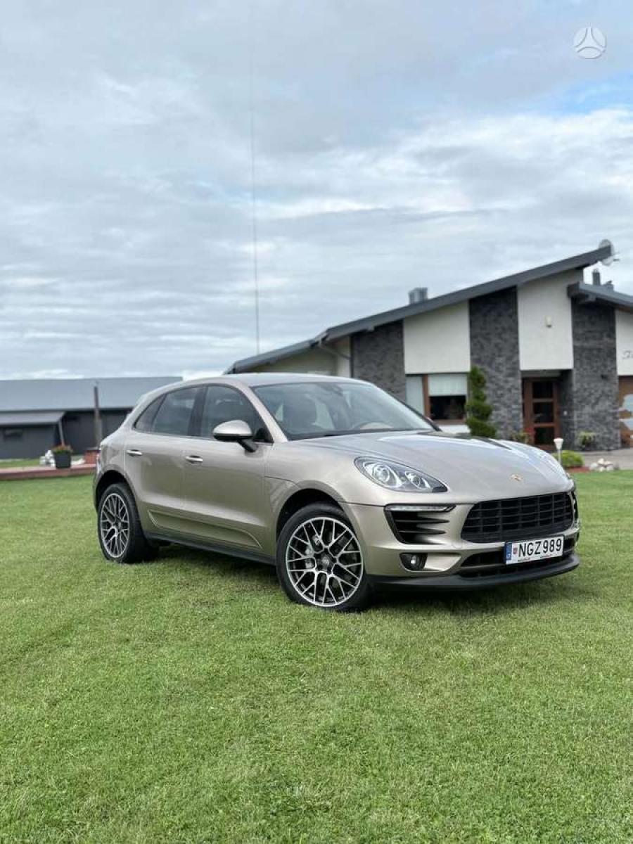 Dzeltens Porsche Macan 2016 Kauņa, ar dzinēja tilpumu 3.00 L un nobraukumu 173 tūkst. km par 19200 €, foto 1 vietnē AUTOMOTO.COM.LV