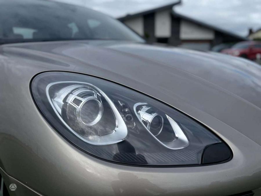 Dzeltens Porsche Macan 2016 Kauņa, ar dzinēja tilpumu 3.00 L un nobraukumu 173 tūkst. km par 19200 €, foto 9 vietnē AUTOMOTO.COM.LV