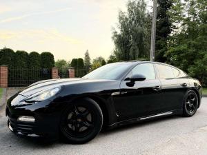 Melns Porsche Panamera 2013 Kauņa, ar dzinēja tilpumu 3.00 L un nobraukumu 146 tūkst. km par 19600 €, foto  vietnē AUTOMOTO.COM.LV