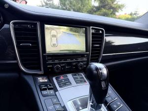 Melns Porsche Panamera 2013 Kauņa, ar dzinēja tilpumu 3.00 L un nobraukumu 146 tūkst. km par 19600 €, foto 22 vietnē AUTOMOTO.COM.LV