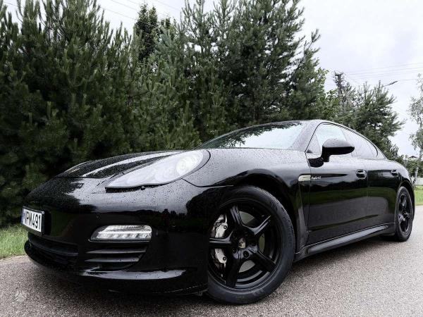 Black Porsche Panamera 2013 in Kaunas, with an engine capacity of 3.00 L and mileage of 146 thousand km for 19000 €, photo 2 on AUTOMOTO.COM.LV