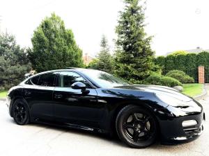 Black Porsche Panamera 2013 in Kaunas, with an engine capacity of 3.00 L and mileage of 146 thousand km for 16900 €, photo 24 on AUTOMOTO.COM.LV