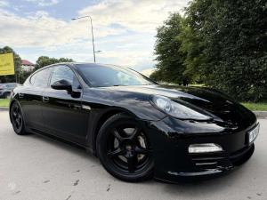 Black Porsche Panamera 2013 in Kaunas, with an engine capacity of 3.00 L and mileage of 145 thousand km for 17500 €, photo 11 on AUTOMOTO.COM.LV