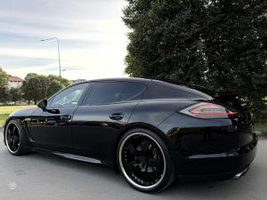 Black Porsche Panamera 2013 in Kaunas, with an engine capacity of 3.00 L and mileage of 146 thousand km for 18500 €, photo 4 on AUTOMOTO.COM.LV