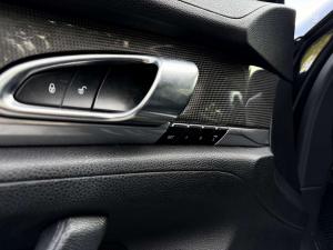 Black Porsche Panamera 2013 in Kaunas, with an engine capacity of 3.00 L and mileage of 146 thousand km for 18500 €, photo 16 on AUTOMOTO.COM.LV